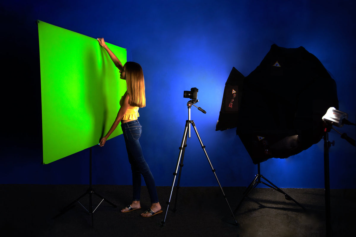 Green Screens for Classrooms & Teachers | Valera - Valera Green Screens